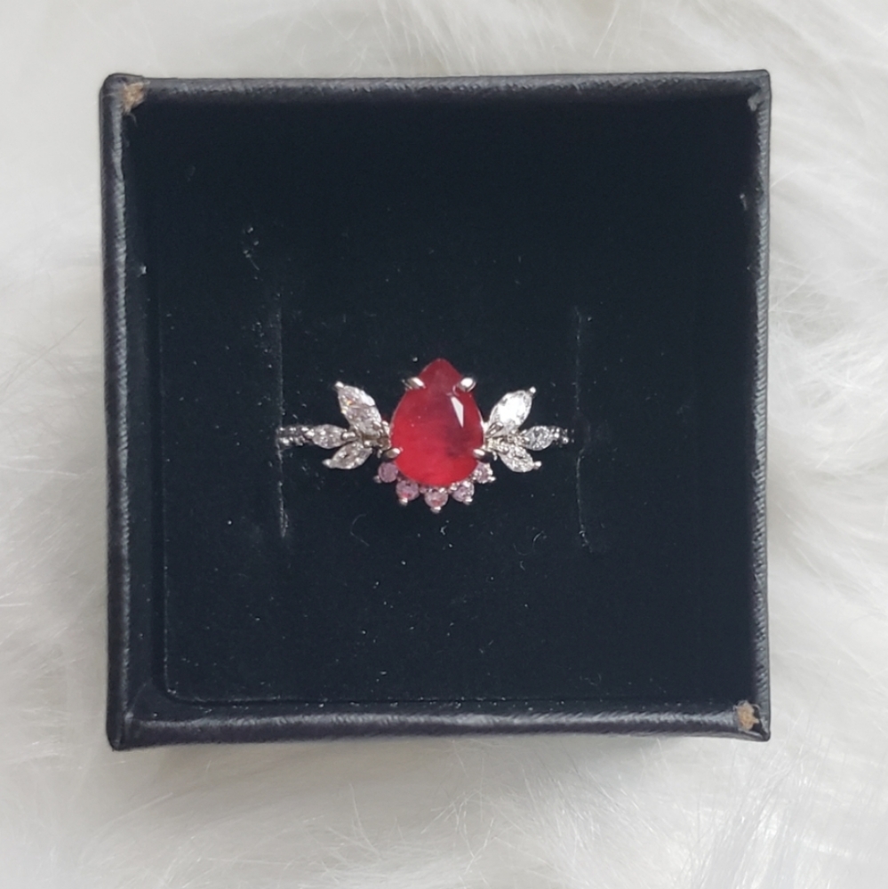 Ring Bomb Party Shimmering Wonder Size 8 - Gem